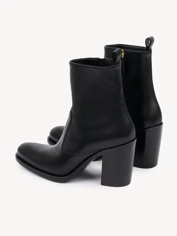Chloé Phoenix Ankle Boots - Black