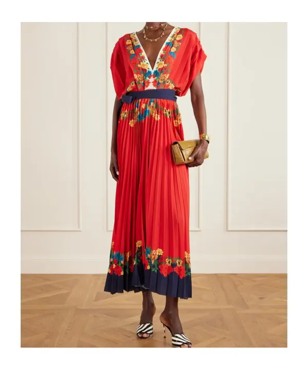 La DoubleJ Floral Print Pleated V-neck Dress