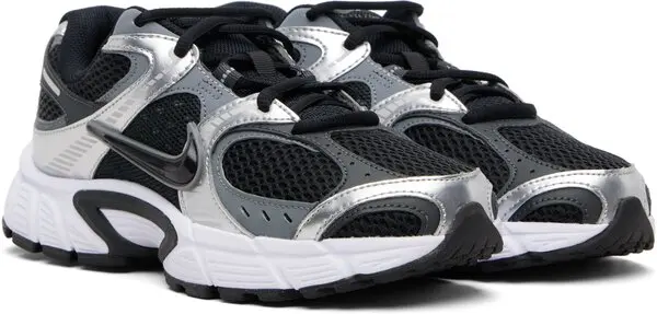 Nike V5 Rnr Sneakers - Black