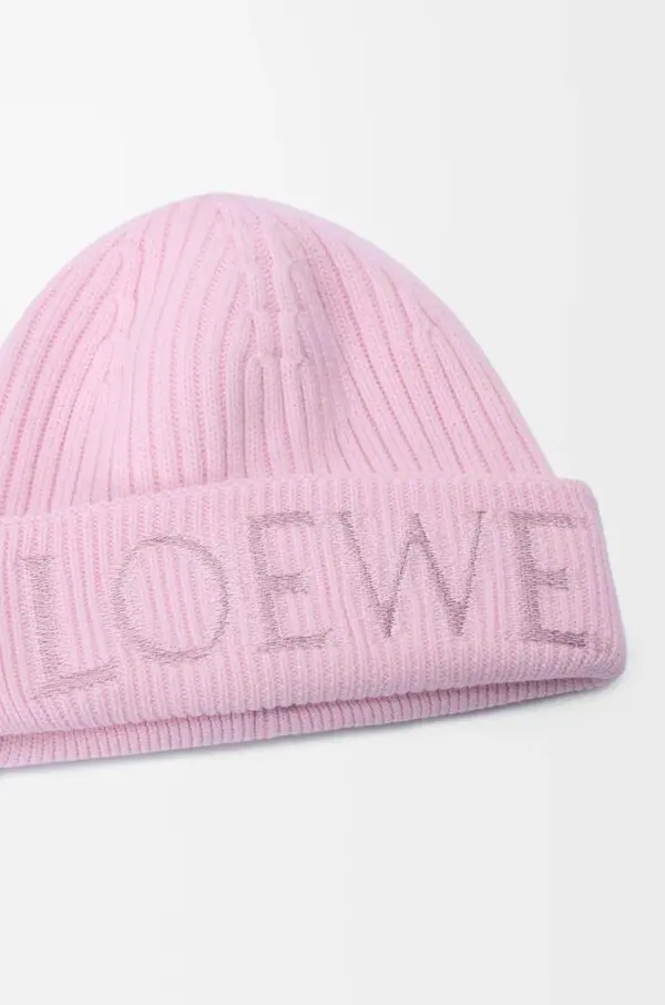 Loewe Ribbed-knit Beanie With Embroidered Logo - Light Pink