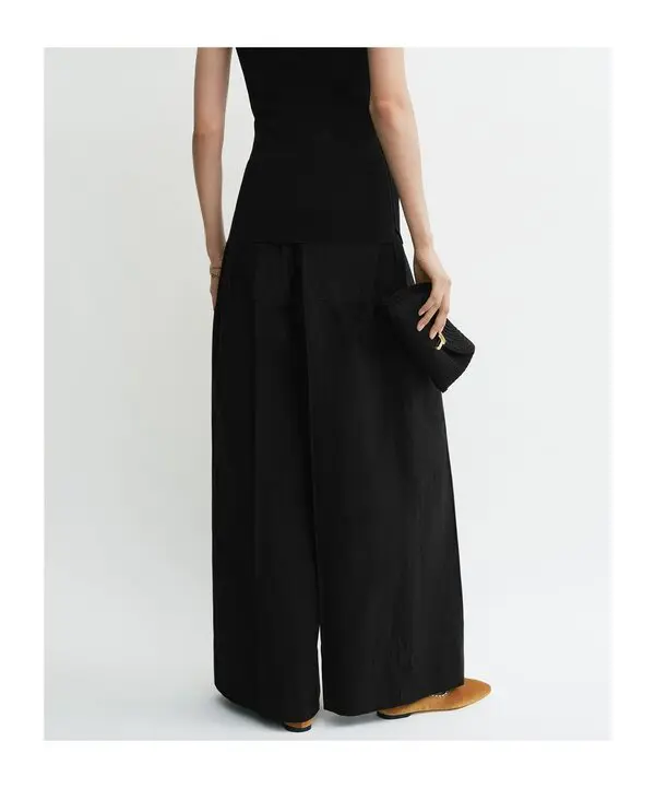 TOTEME Drawstring Patch-pocket Trousers - Black