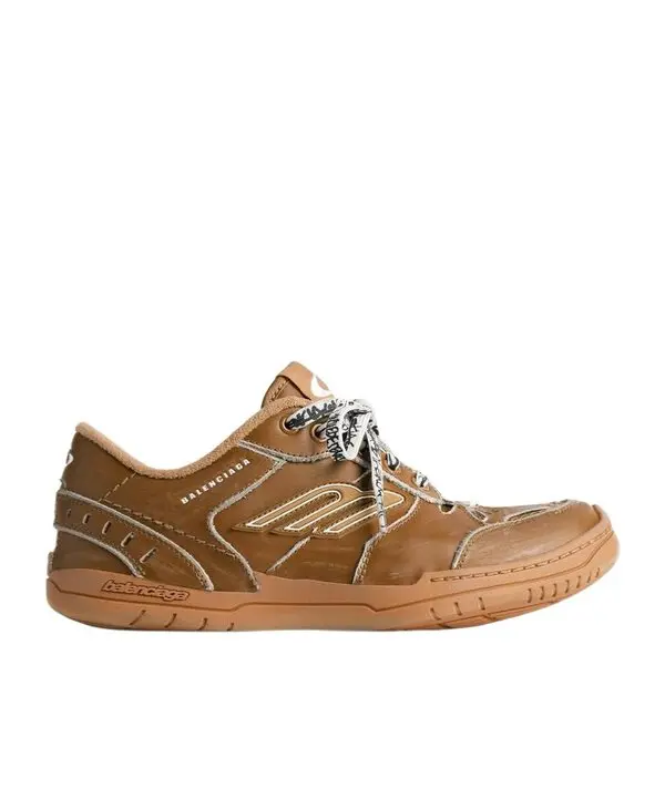 Balenciaga Hamptons Medium Distressed Sneakers - Camel