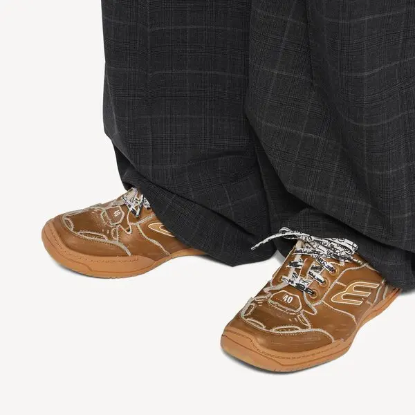 Balenciaga Hamptons Medium Distressed Sneakers - Camel