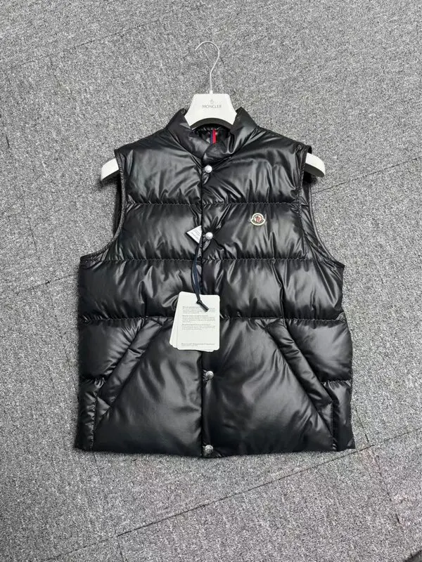 Moncler Restigo Quilted Down Vest