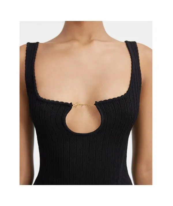 Jacquemus Ribbed Knit Mini Dress With Gold Logo Plaque - Black