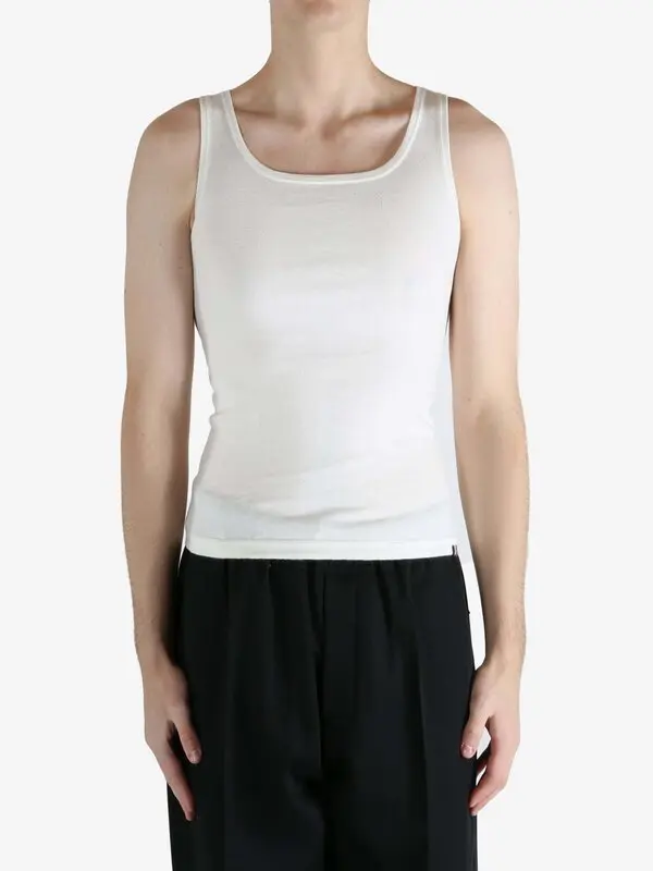 Extreme Cashmere Round Neck Sleeveless Vest