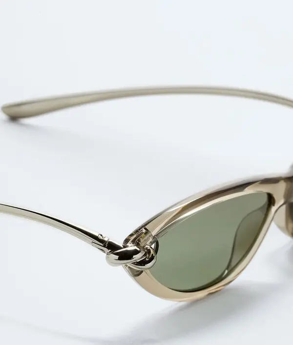 Bottega Veneta Knot Cat Eye Sunglasses - Beige
