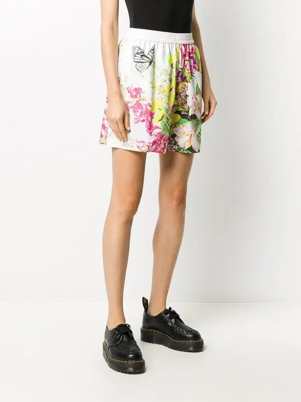 Moschino Floral Printed Wide-legged Shorts