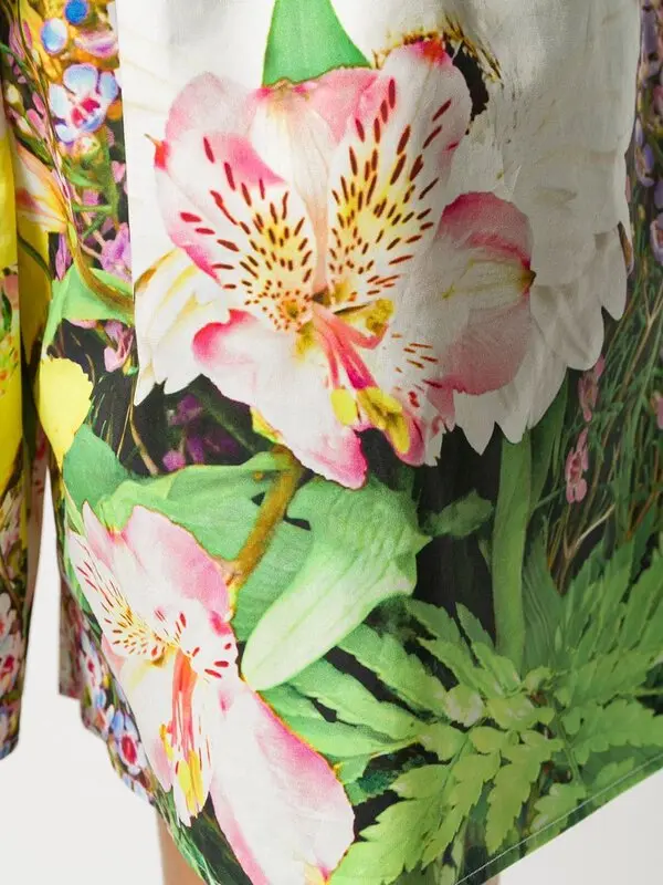 Moschino Floral Printed Wide-legged Shorts