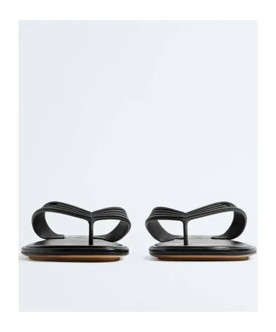 Bottega Veneta Sampieri Thong Sandals - Black
