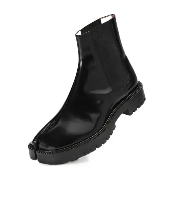MAISON MARGIELA Tabi Chelsea Boots