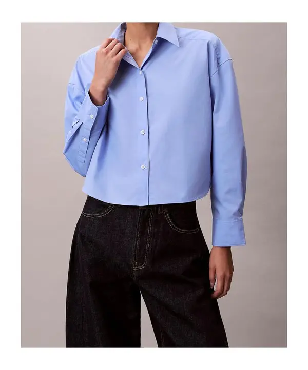 Calvin Klein Cropped Button-up Shirt With Drop Shoulders - Hydrangea