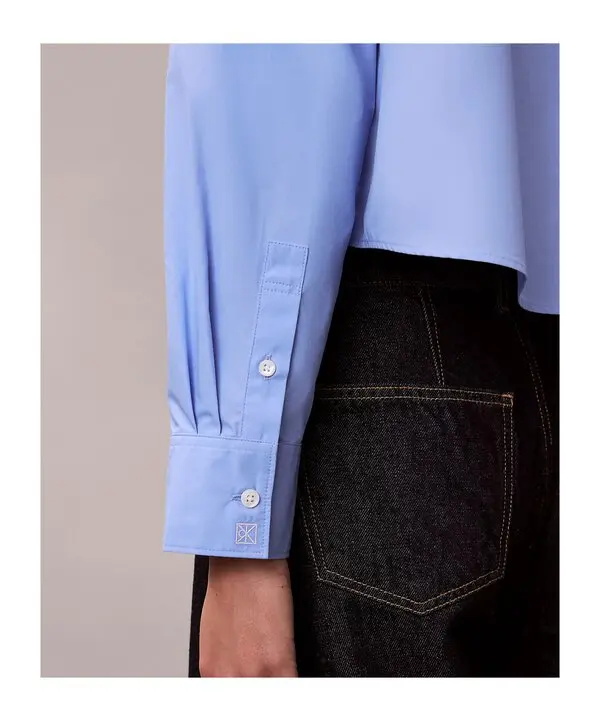 Calvin Klein Cropped Button-up Shirt With Drop Shoulders - Hydrangea
