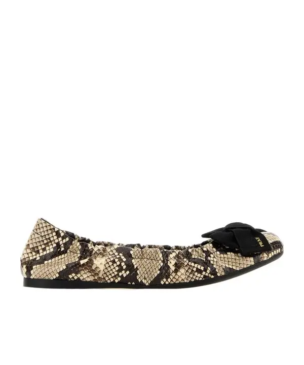 Prada Embossed Bow Detailing Ballerinas - Black