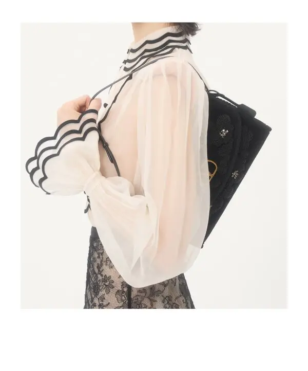 Valentino Garavani Small Embroidered Velvet Shoulder Bag - Black
