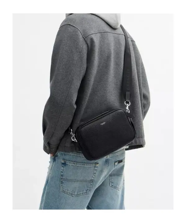 COACH Radio Shoulder Bag - Black
