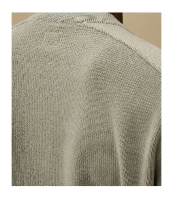 C.P. COMPANY Crew Neck Sweater With Lens Detail - Silver-blue