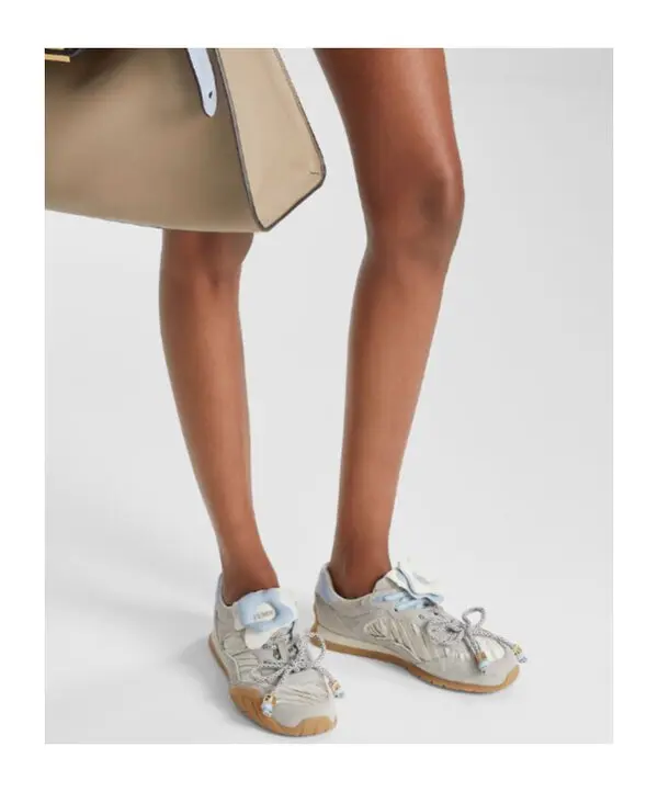 Fendi Wave Pulse Sneakers With Floral Detail - Grey
