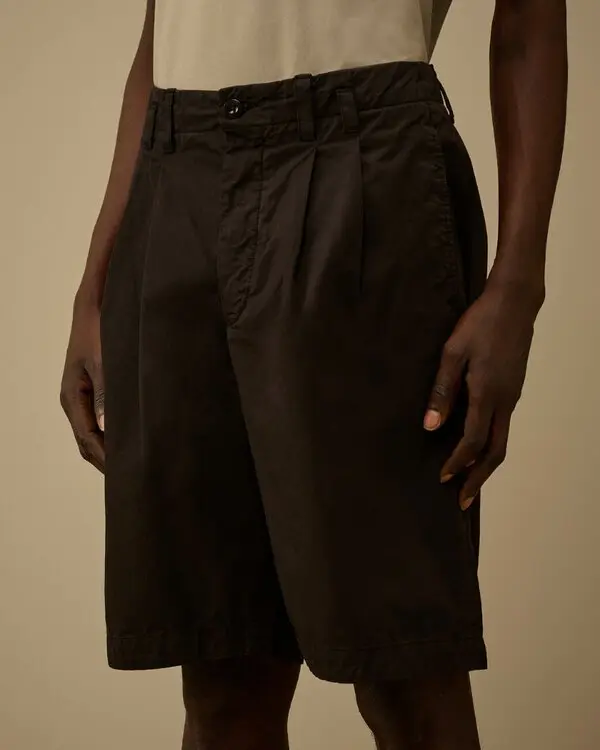 C.P. COMPANY Pleated Tailored Shorts - Black