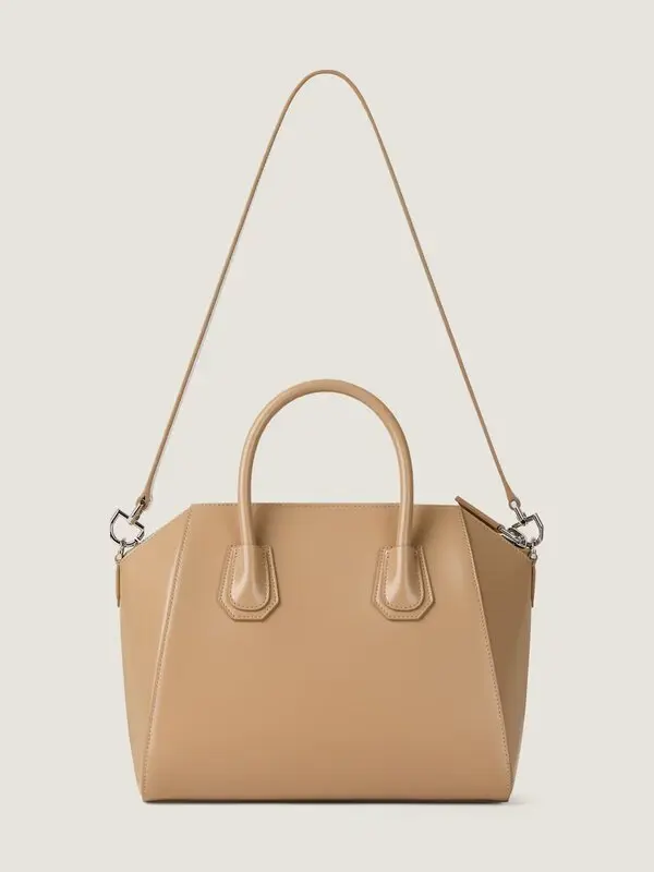 Givenchy Antigona Small Leather Shoulder Bag - Nude