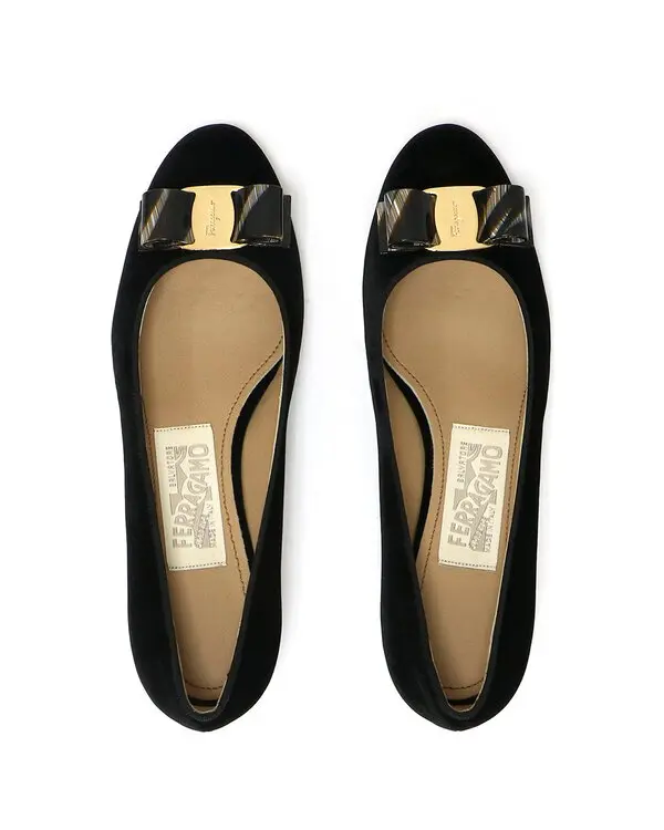 FERRAGAMO Velvet Bow Detail High Heels - Black