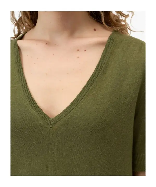 Closed V-neck Short-sleeve Sweater - Green