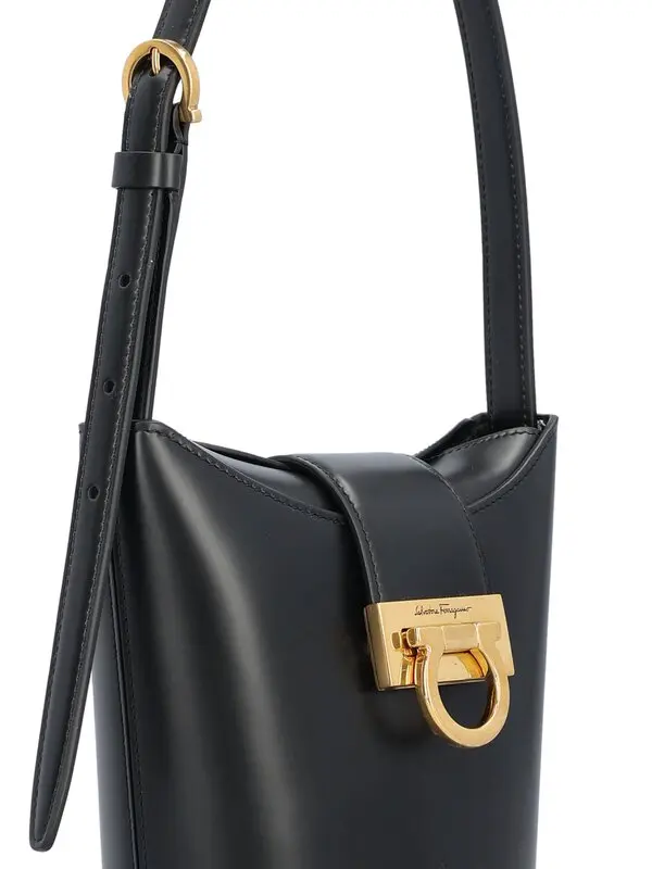 FERRAGAMO Trifolio Bucket Bag - Black