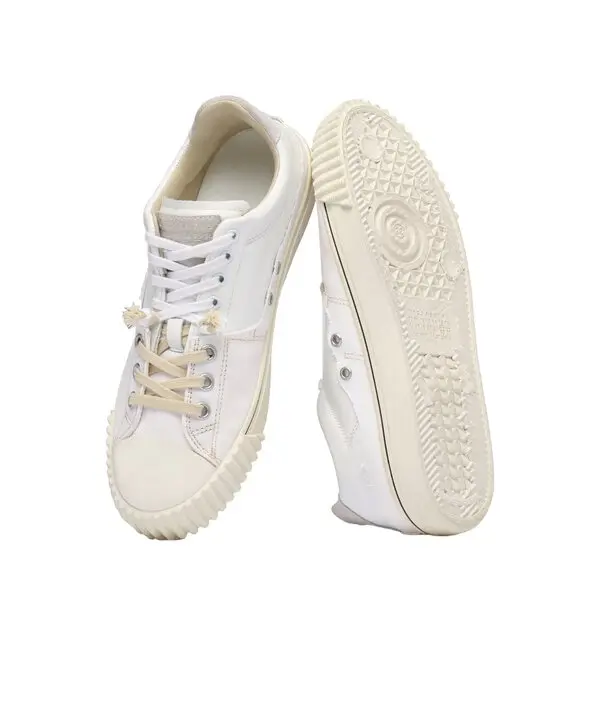 MAISON MARGIELA Low Top Lace-up Sneakers