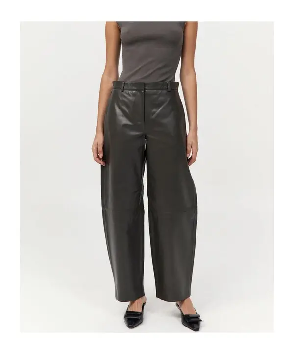 ST. AGNI Tapered Leather Trousers