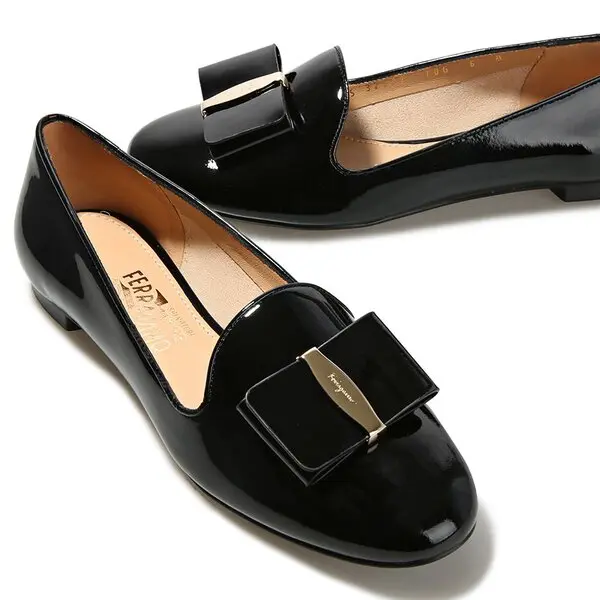 FERRAGAMO Bow Detailing Flat Shoes