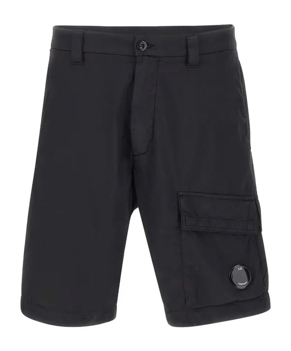 C.P. COMPANY Cargo Shorts With Lens Detail - Black