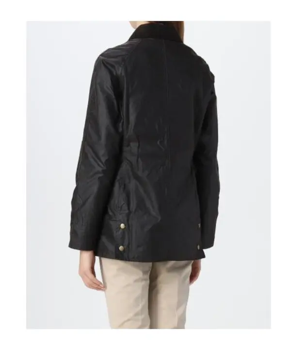 Barbour Classic Beadnell Waxed Jacket