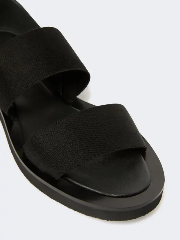 Max Mara Leather Flat Sandals
