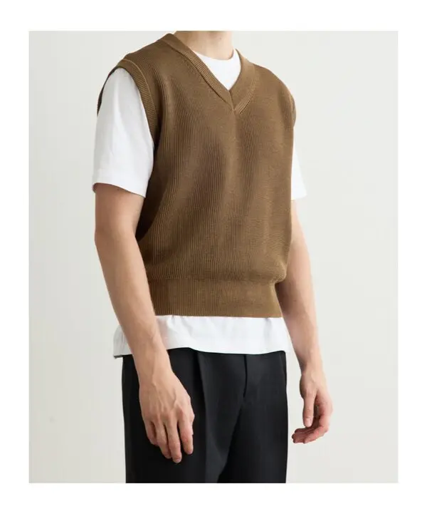 Auralee Rib-knit Sleeveless Vest