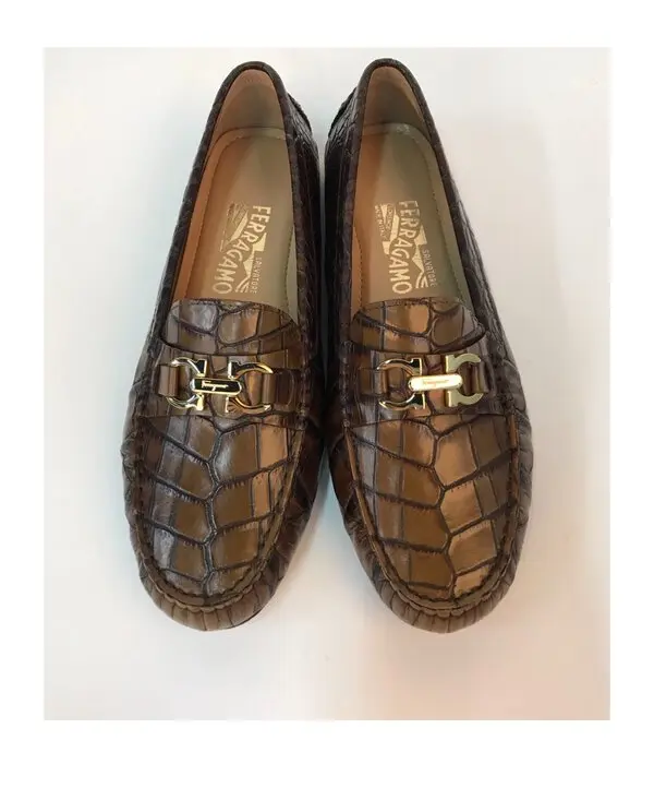 FERRAGAMO Gancini Detail Loafers