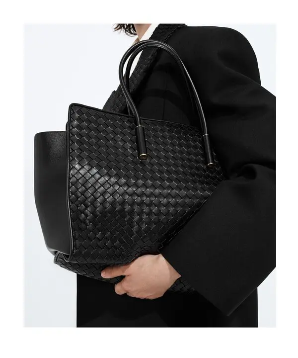 Bottega Veneta Barbara Tote - Black