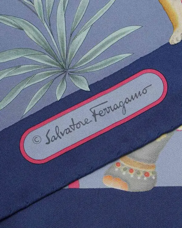 FERRAGAMO Logo Scarf