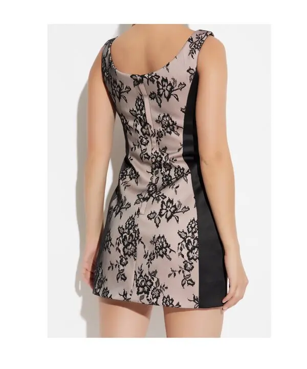 Marc Jacobs Sleeveless Sweetheart Neckline Floral Lace Mini Dress