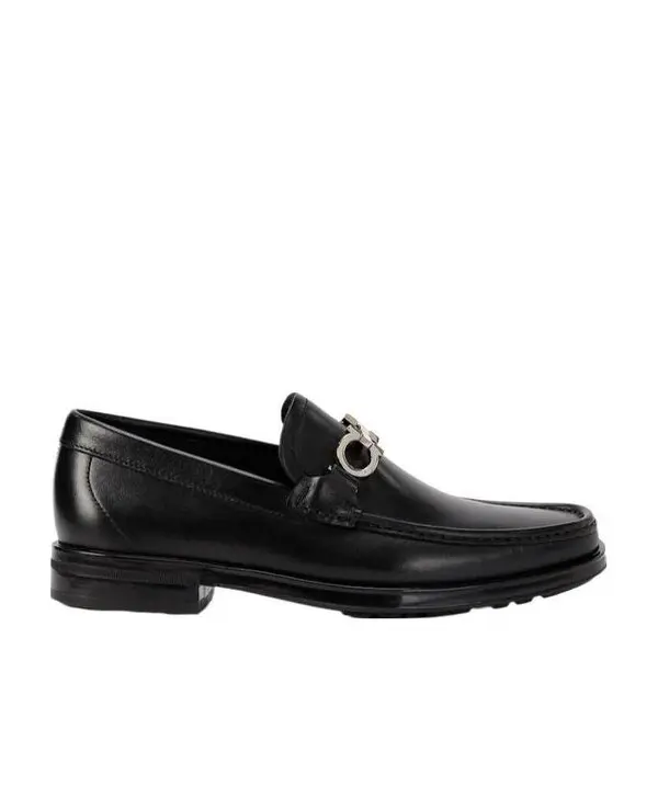 FERRAGAMO Gancini Buckled Loafers - Black