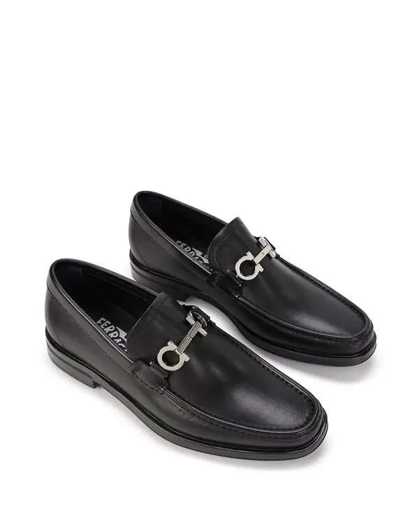 FERRAGAMO Gancini Buckled Loafers - Black
