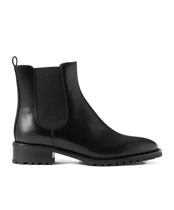 Manolo Blahnik Leather Chelsea Boots
