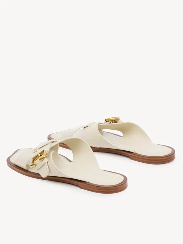 Chloé Sandals With Buckle Detail - White