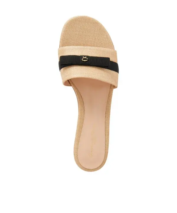 GIANVITO ROSSI Ruffled Straw Sandals - Nude