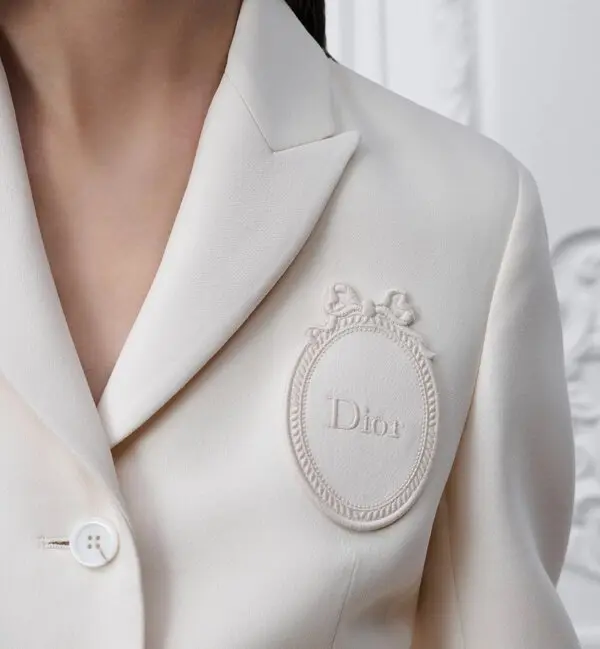 Dior Single-breasted Blazer With Embroidered Logo Patch - Ecru