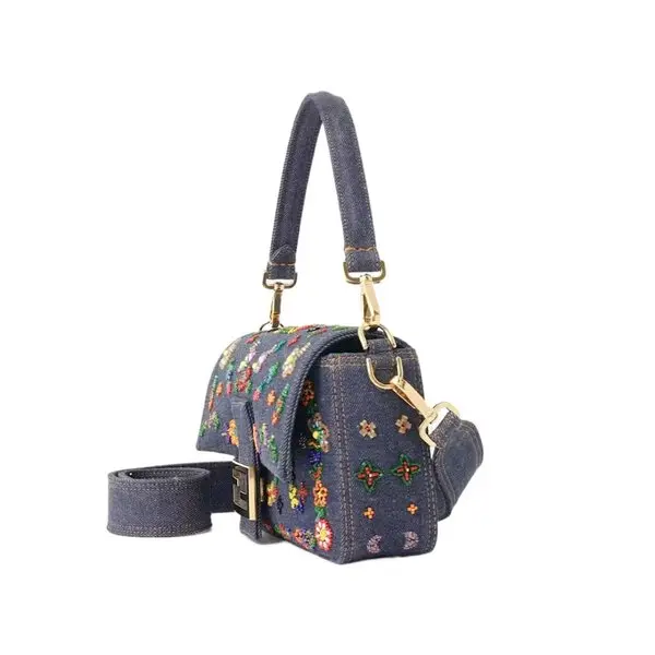 Fendi Baguette Embroidered Shoulder Bag - Blue