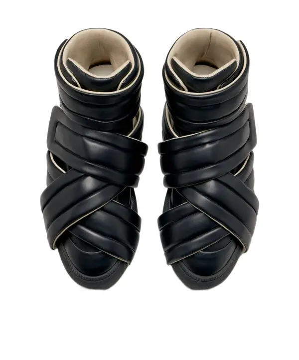 MAISON MARGIELA Padded Criss-cross Sneakers - Black