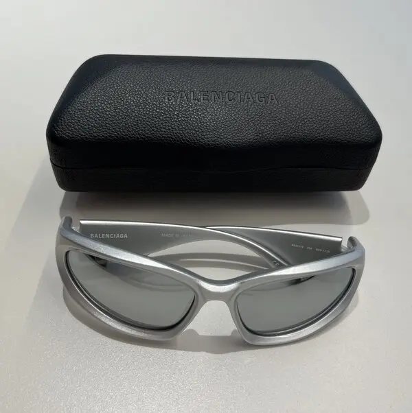 Balenciaga Swift Oval Sunglasses