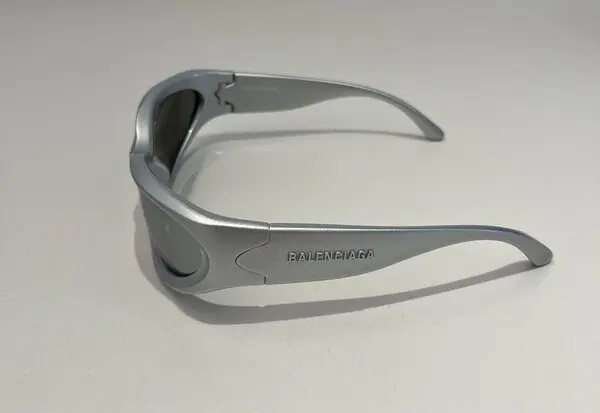 Balenciaga Swift Oval Sunglasses