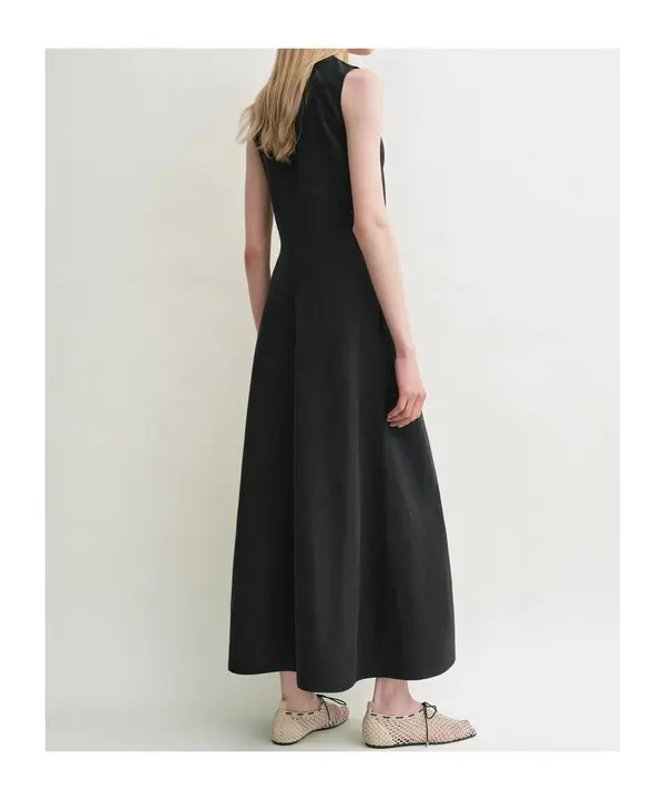 TOTEME Sleeveless Crew Neck Maxi Dress