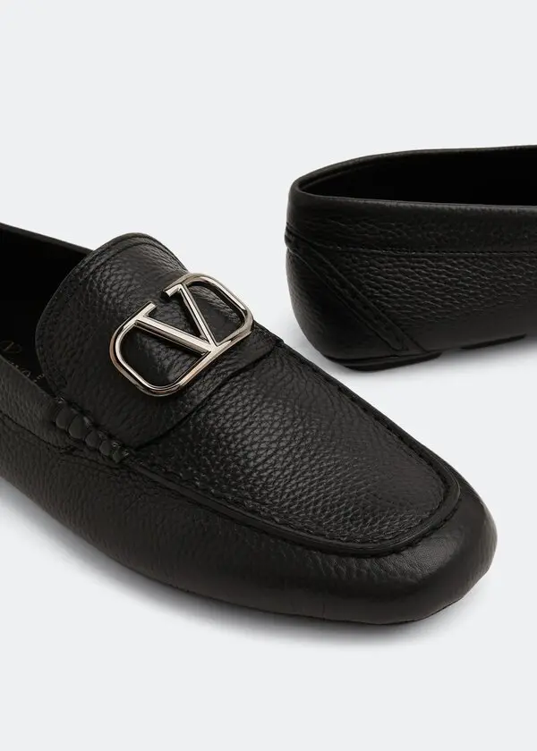 Valentino Garavani Vlogo Plaque Slip-on Loafers